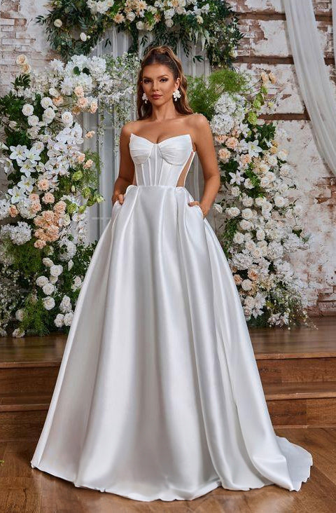 Tenneh – Just Girl Stuff