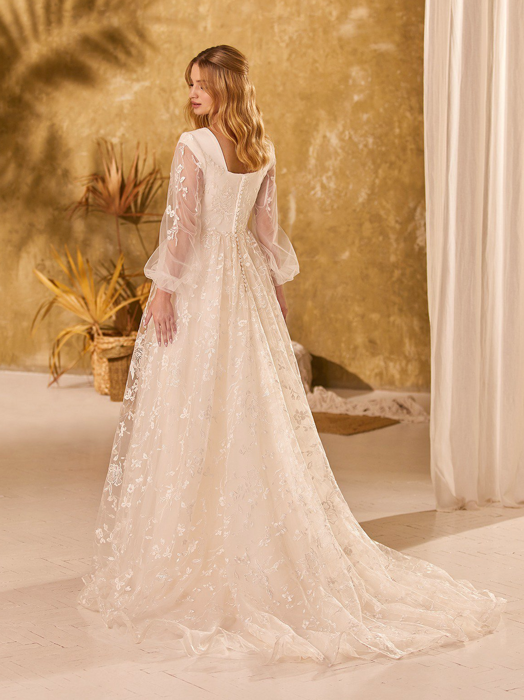 Tenneh – Just Girl Stuff